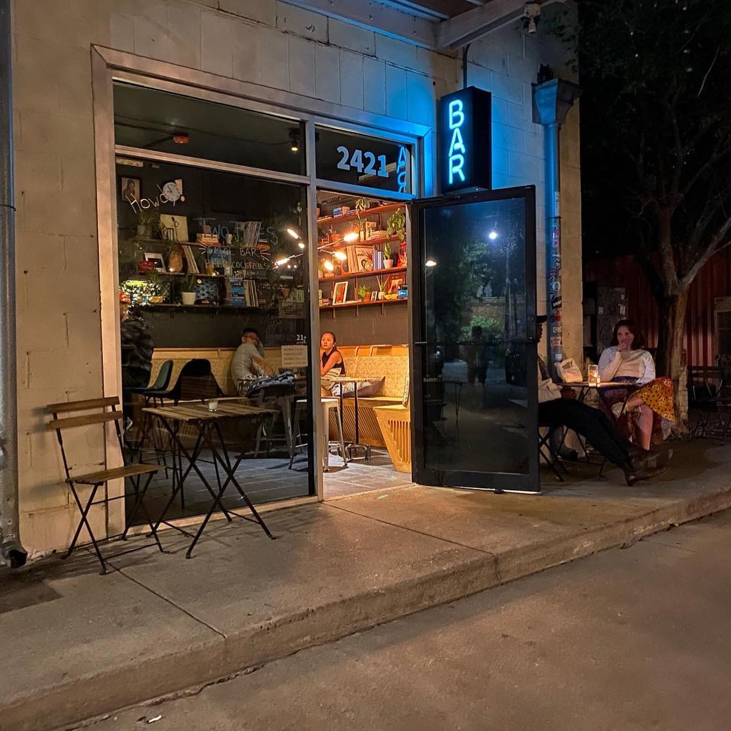 SMOL Bar… It Really is SMOL - Eat It & Like It