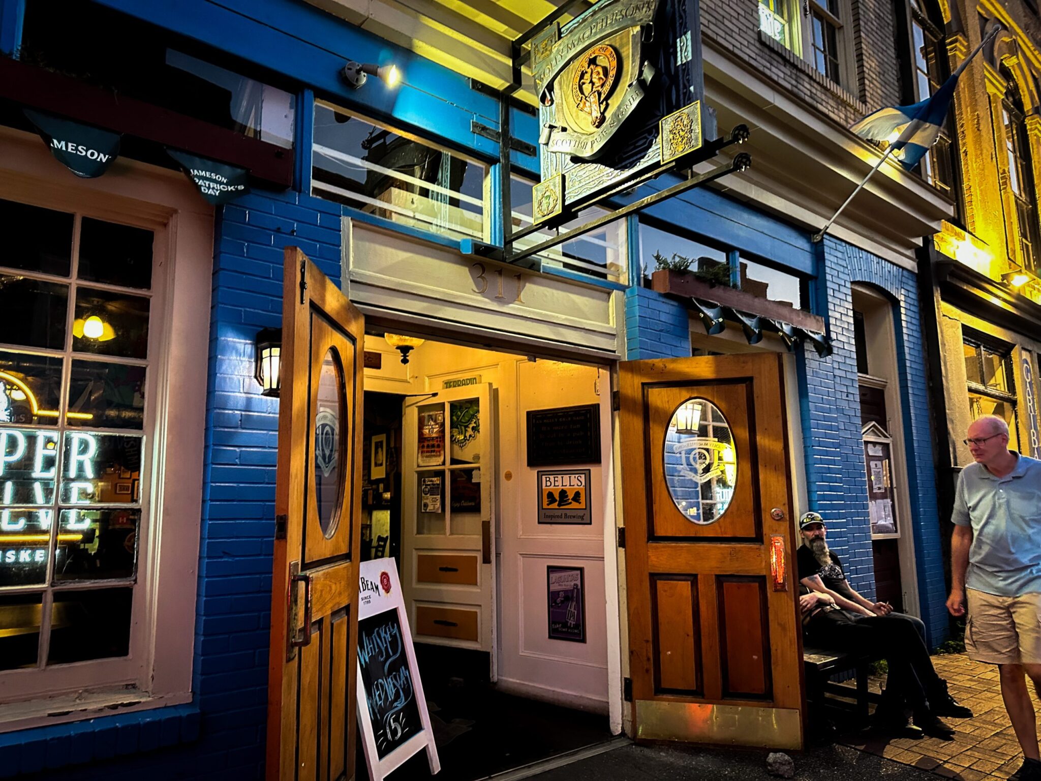 Molly MacPherson's announces closure of Downtown Savannah location ...